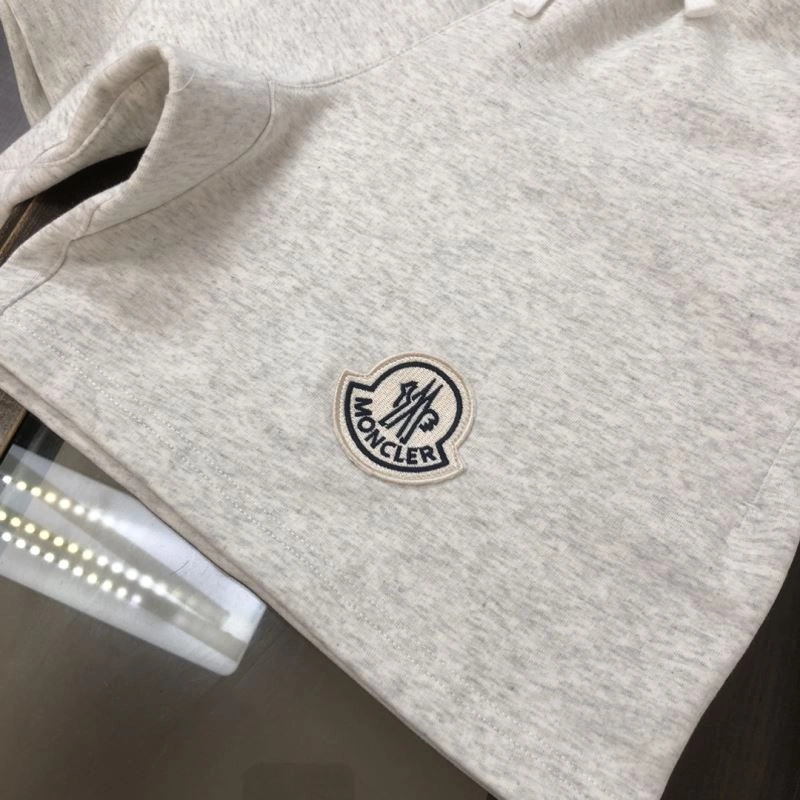 Inexpensive Moncler Short Suits