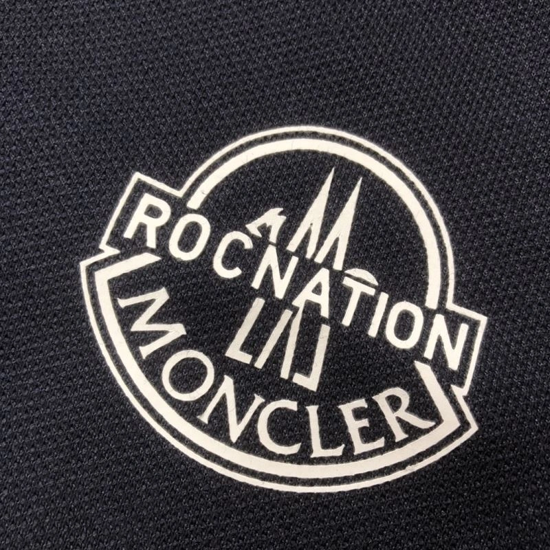 Indistinguishable Moncler Short Suits