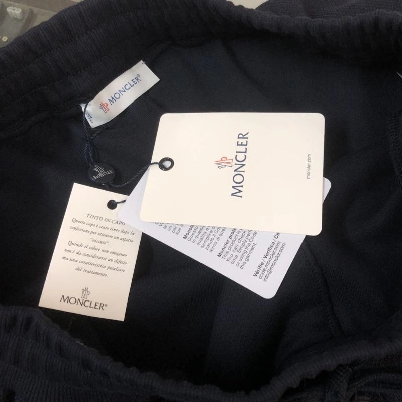 Indistinguishable Moncler Short Suits