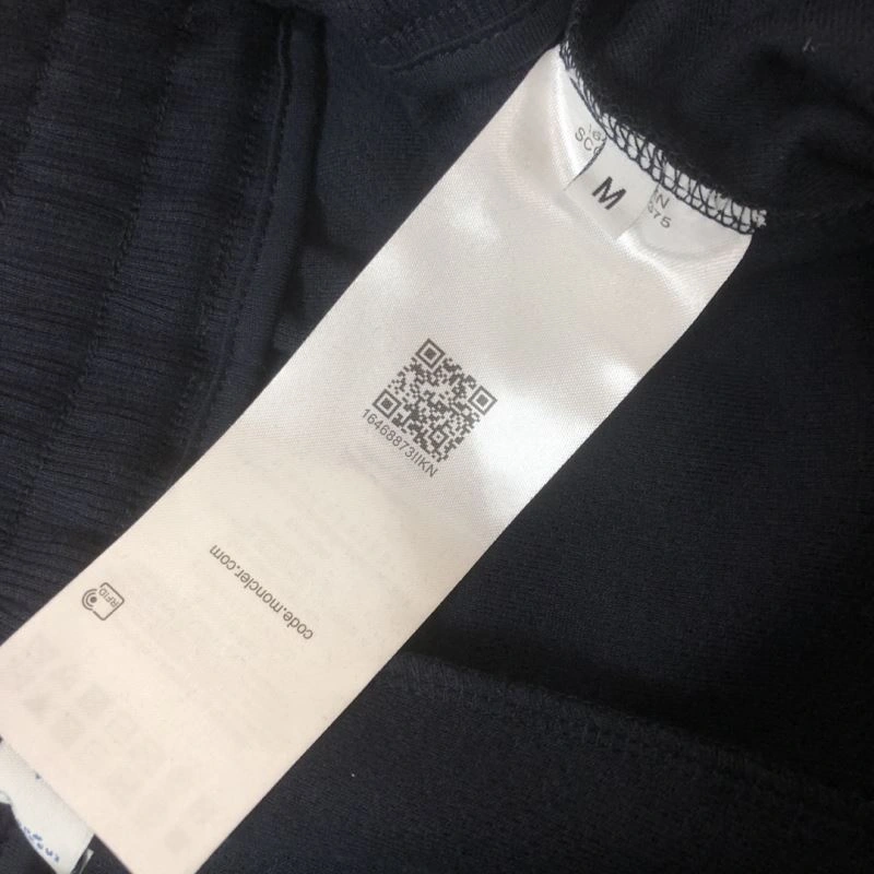 Indistinguishable Moncler Short Suits