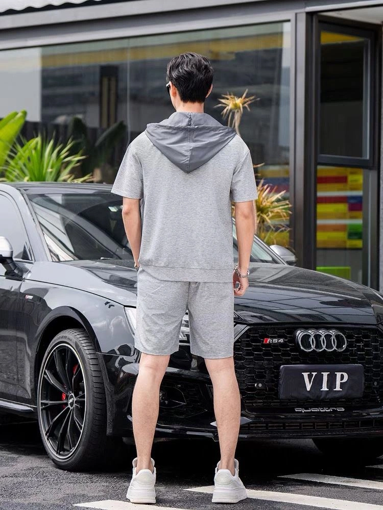 Indistinguishable Moncler Short Suits