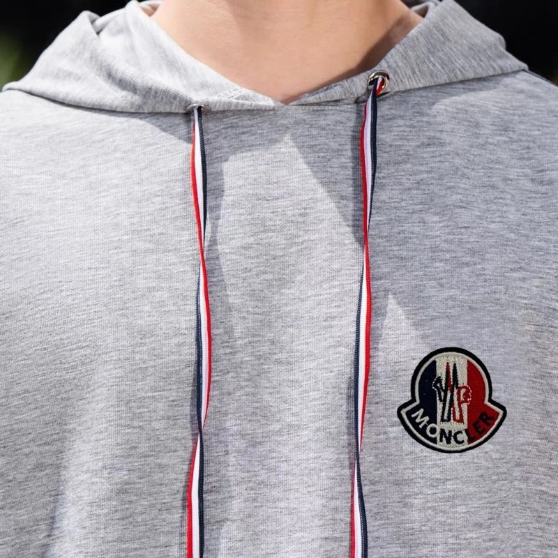 Indistinguishable Moncler Short Suits
