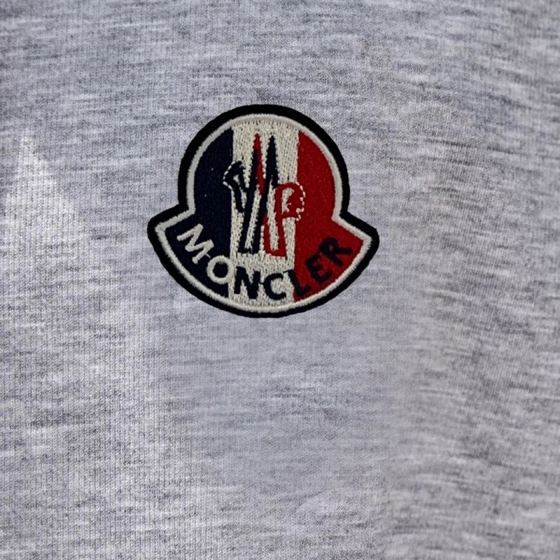 Indistinguishable Moncler Short Suits