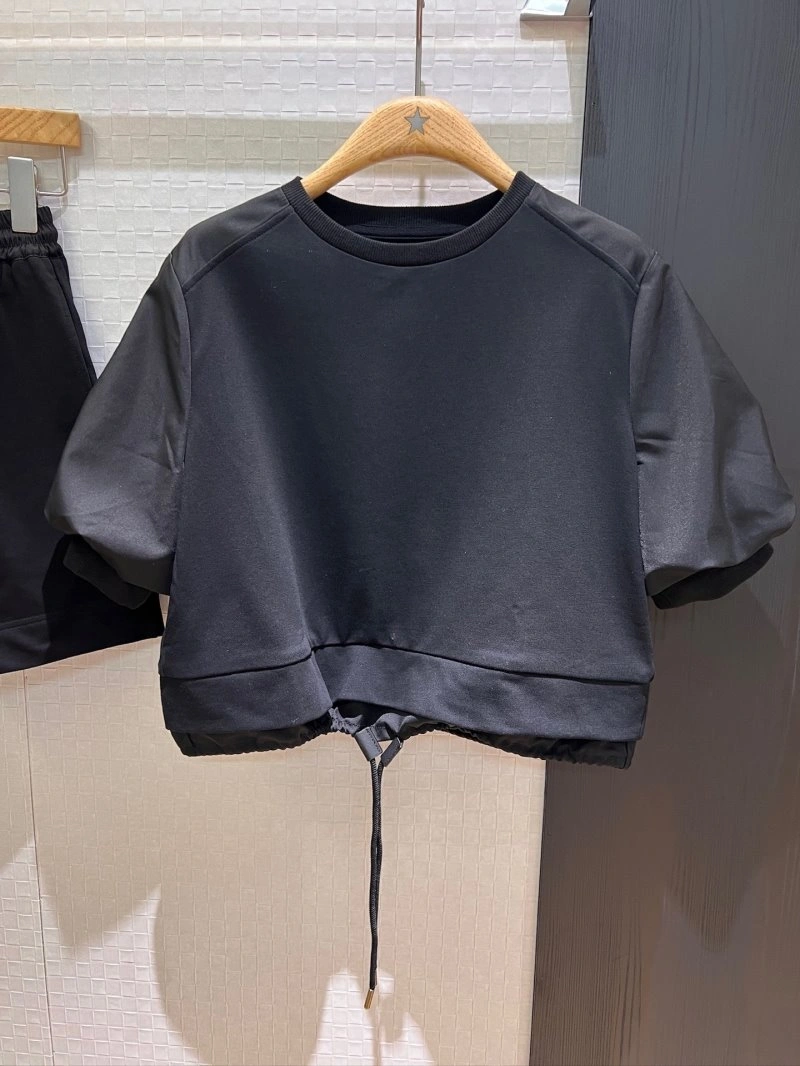 Economical Moncler Short Suits