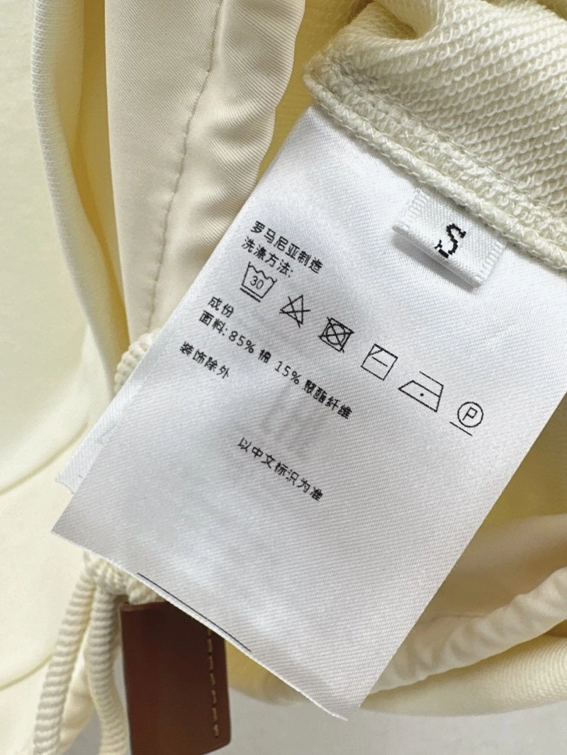 Top mirror Moncler Short Suits