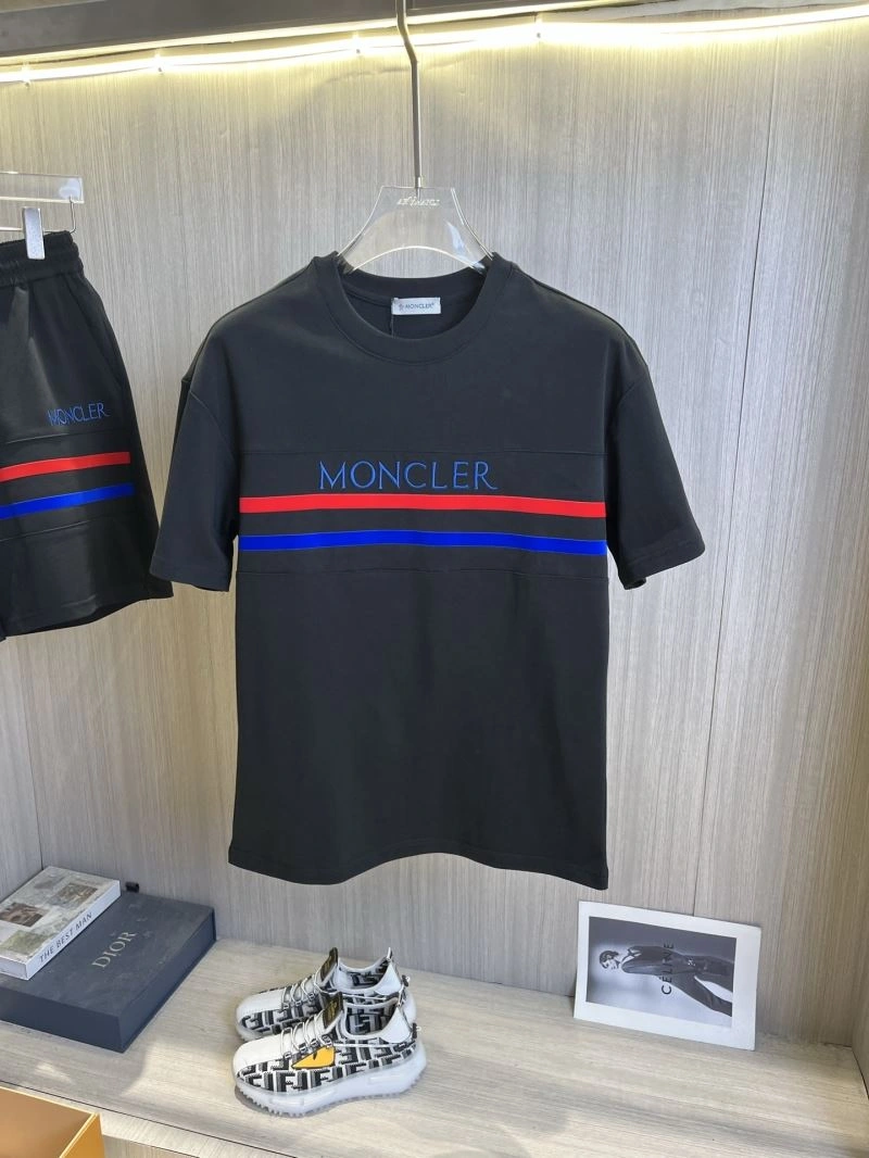 Accurate model Moncler Short Suits