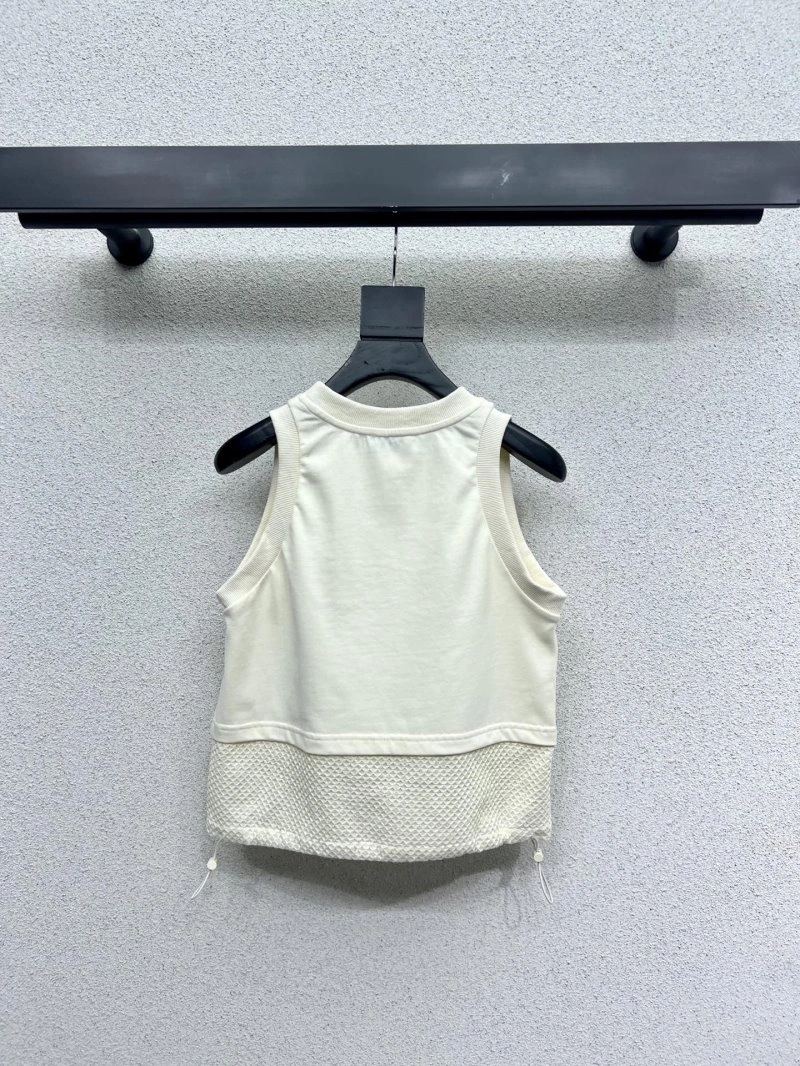 Indistinguishable Moncler Short Suits