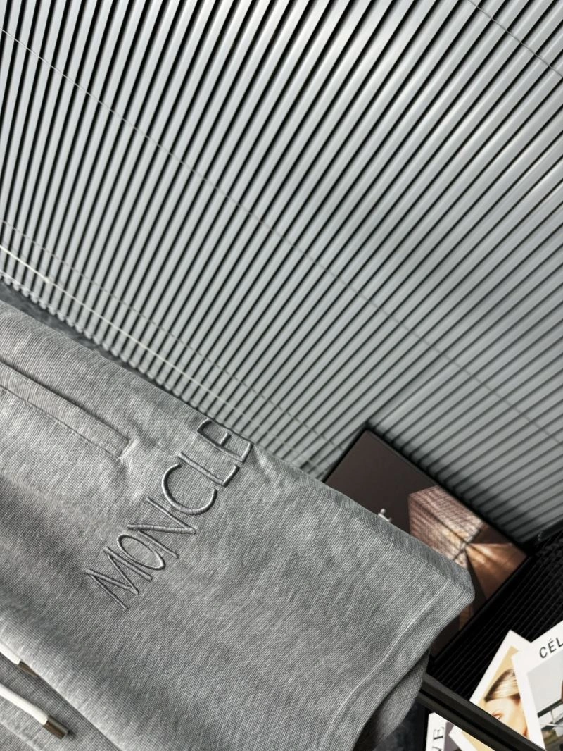 Mirror quality Moncler Short Suits