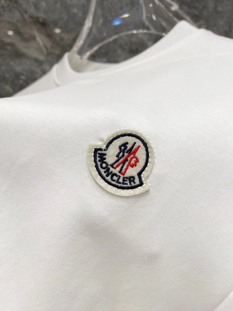 Cut-rate Moncler Short Suits