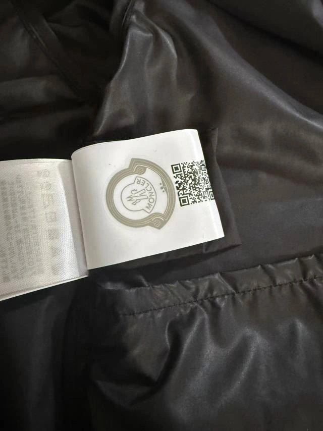Cut-rate Moncler Sunscreen Jacket