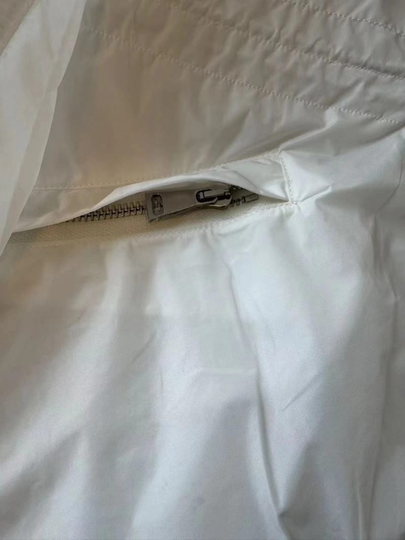 Bargain Moncler Sunscreen Jacket