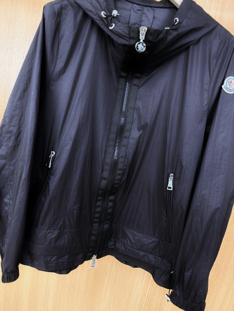 Bargain Moncler Sunscreen Jacket