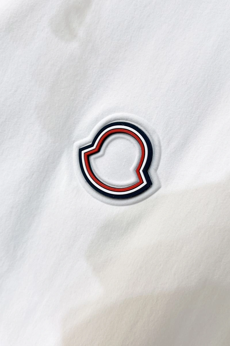 Accurate model Moncler Sunscreen Jacket