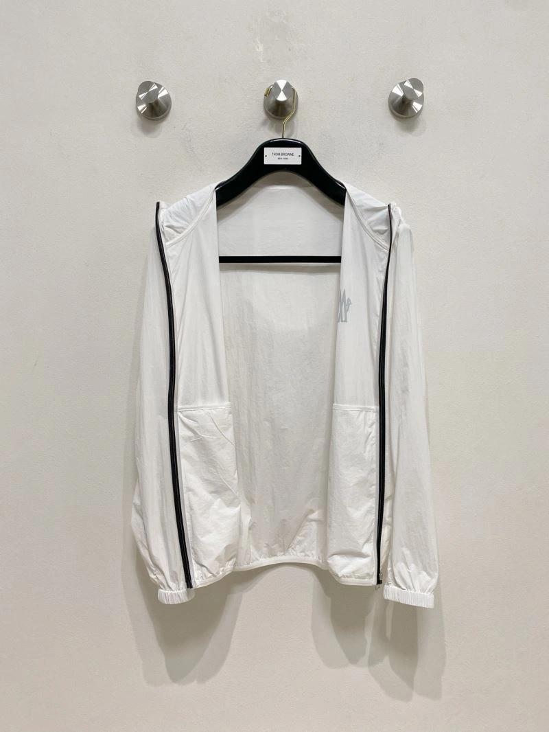 Indistinguishable Moncler Sunscreen Jacket