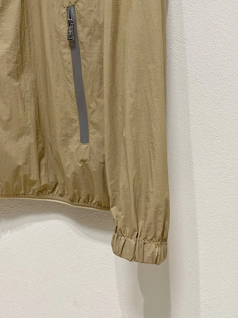 Bargain Moncler Sunscreen Jacket
