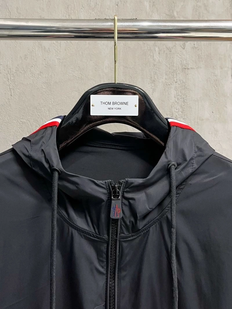 Indistinguishable Moncler Sunscreen Jacket