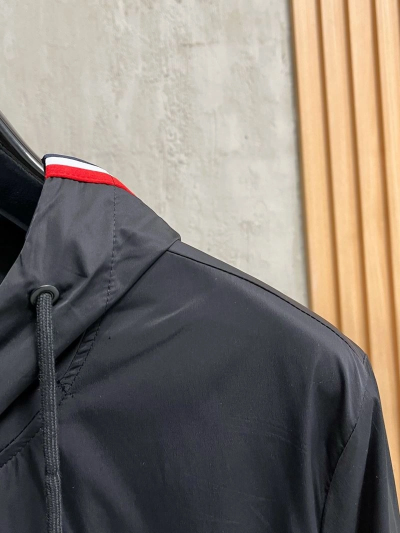 Indistinguishable Moncler Sunscreen Jacket