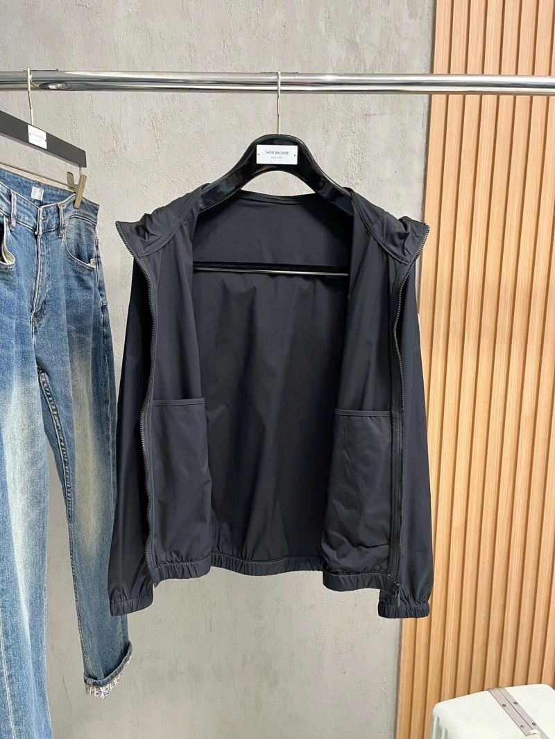 Indistinguishable Moncler Sunscreen Jacket