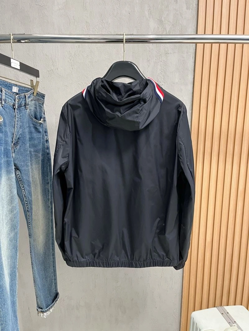 Indistinguishable Moncler Sunscreen Jacket