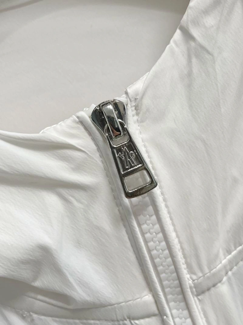 Inexpensive Moncler Sunscreen Jacket