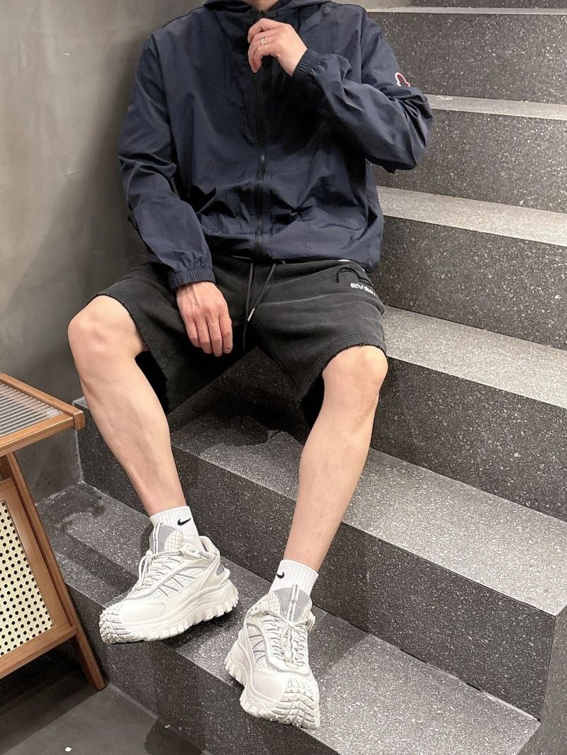 Discounted Moncler Sunscreen Jacket