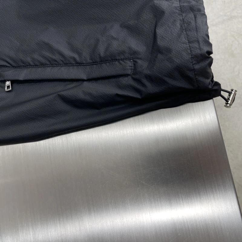 Accurate model Moncler Sunscreen Jacket