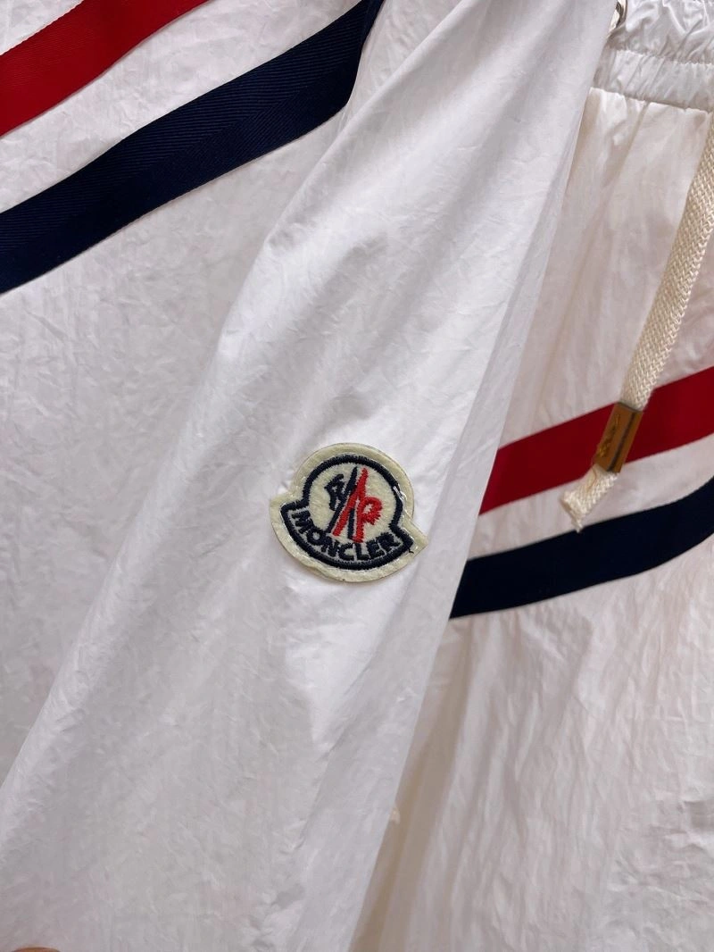 Accurate model Moncler Sunscreen Jacket