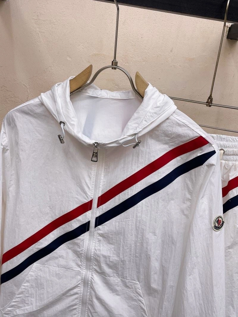 Accurate model Moncler Sunscreen Jacket