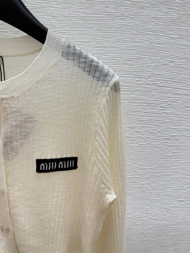 Top match Moncler Sweaters