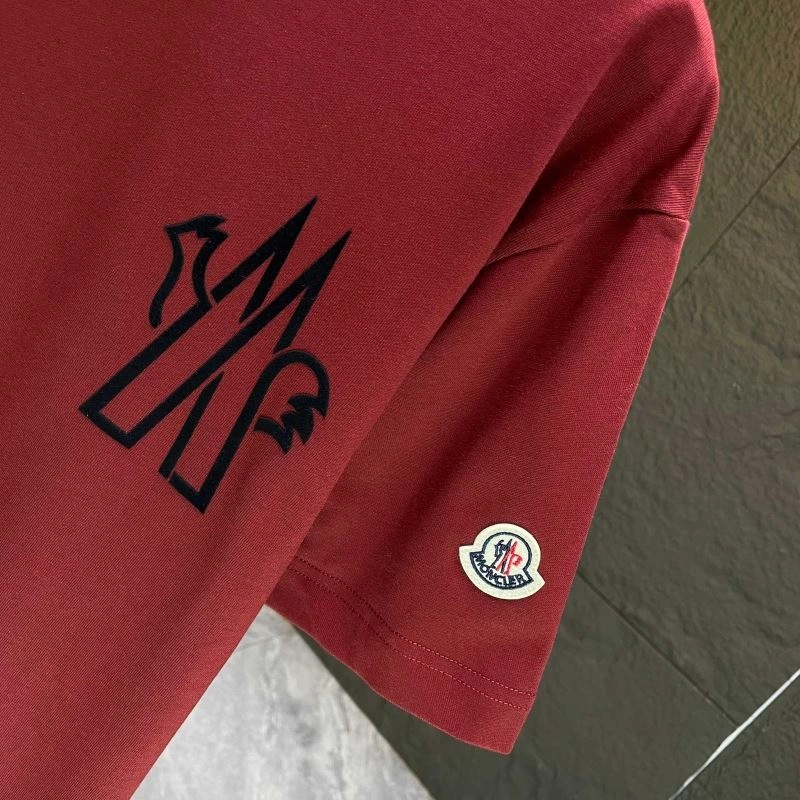 Cut-rate Moncler T-Shirts
