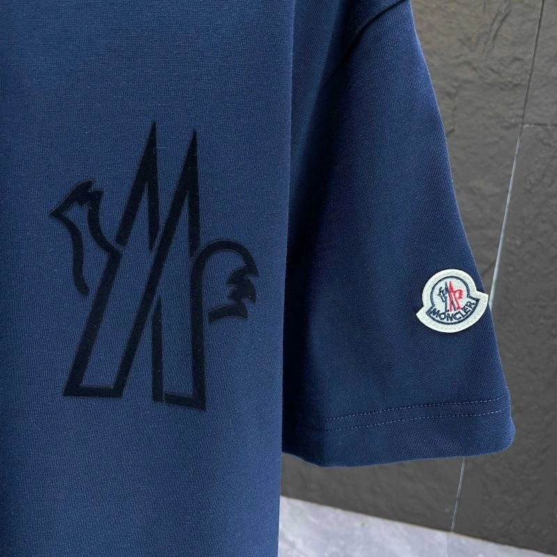 Inexpensive Moncler T-Shirts