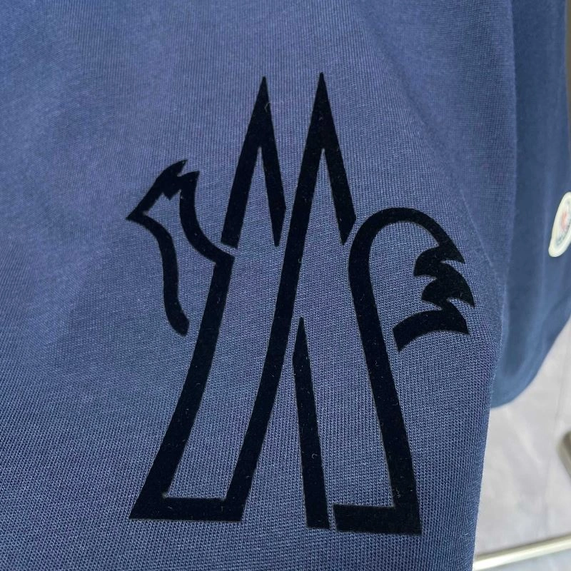 Inexpensive Moncler T-Shirts