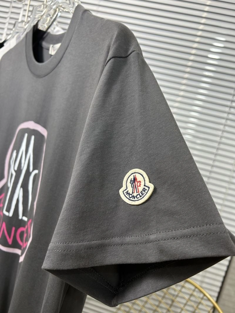 Factory-made Moncler T-Shirts