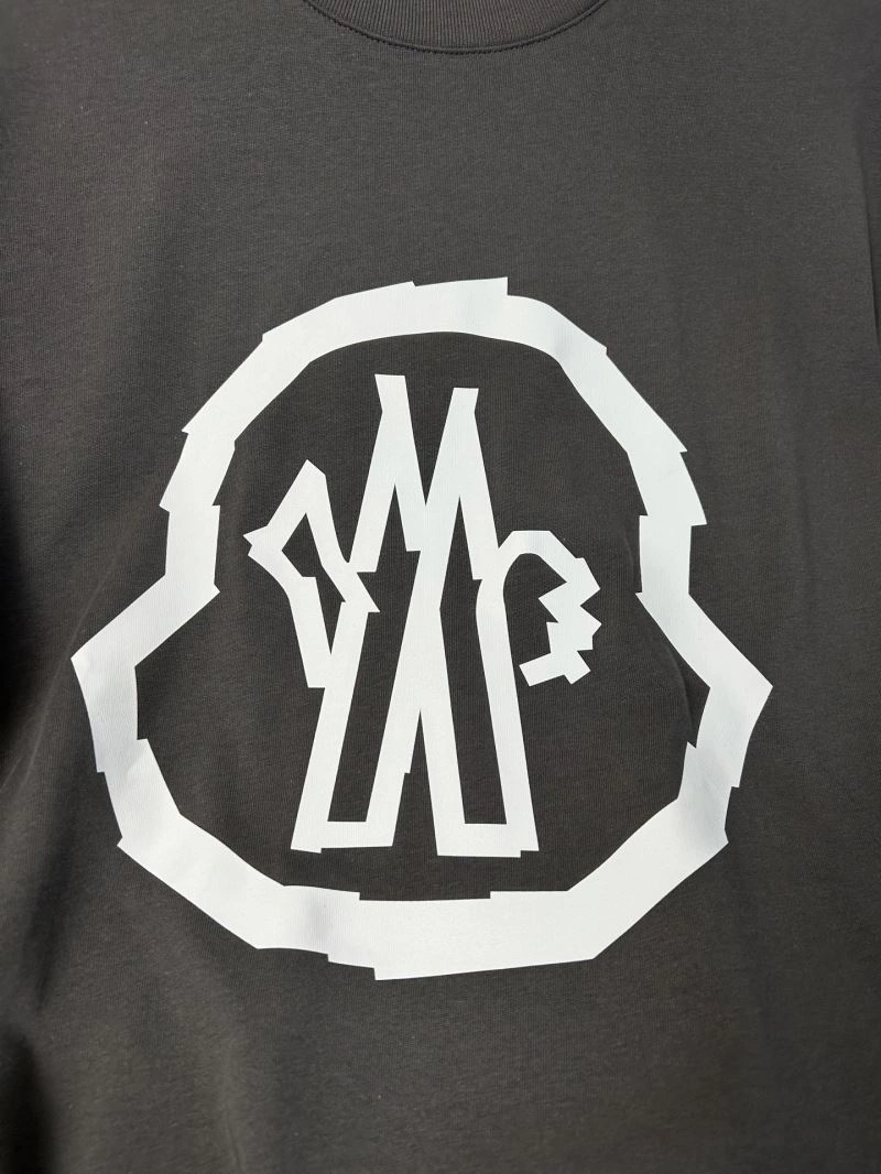 Cut-rate Moncler T-Shirts