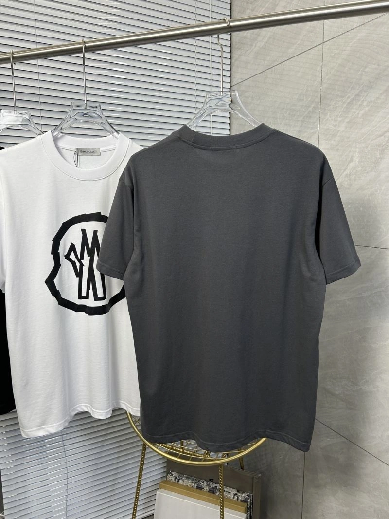 Cut-rate Moncler T-Shirts