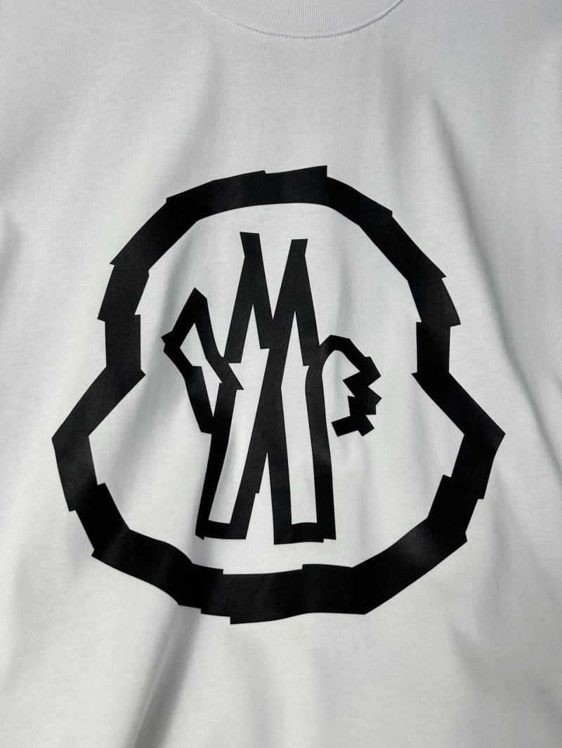 Inexpensive Moncler T-Shirts