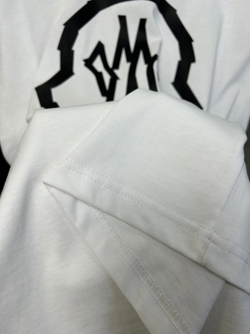 Inexpensive Moncler T-Shirts
