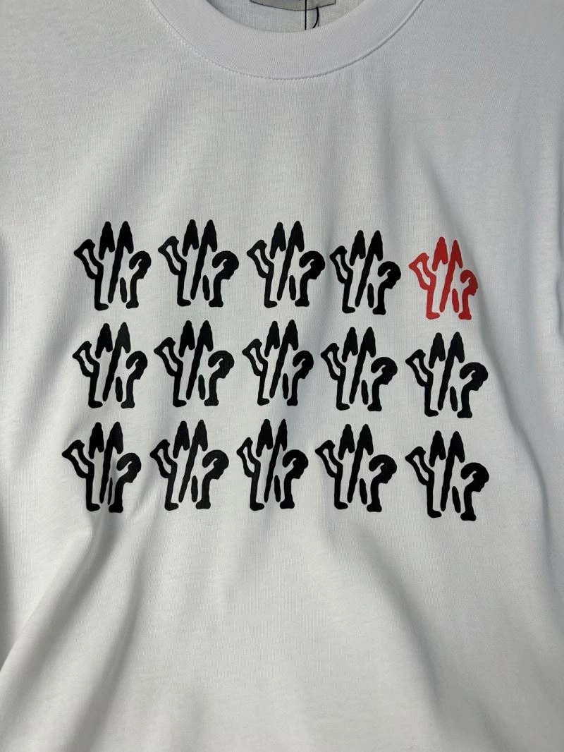 Bargain Moncler T-Shirts