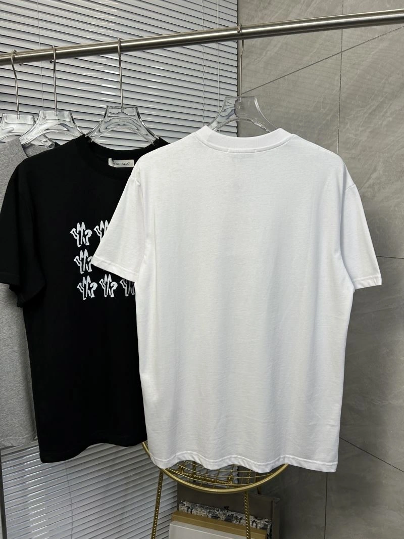 Bargain Moncler T-Shirts