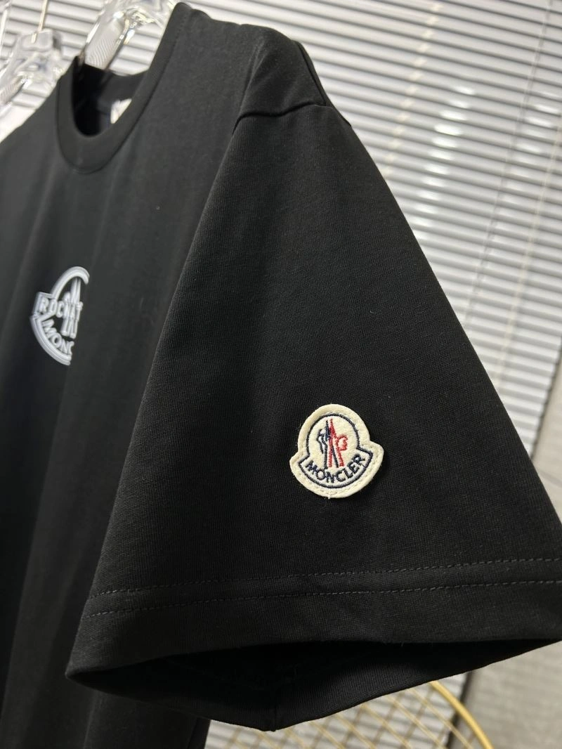 Accurate model Moncler T-Shirts