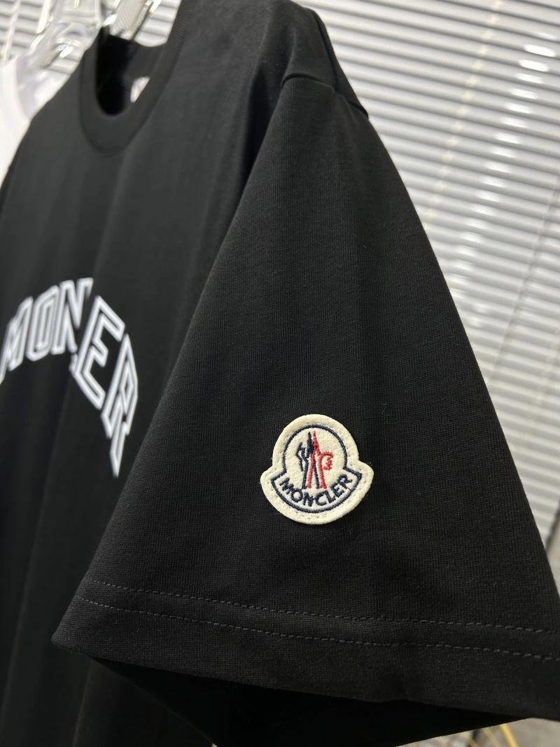 Exact replica Moncler T-Shirts