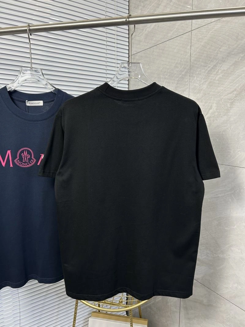 Brand-authenticated Moncler T-Shirts