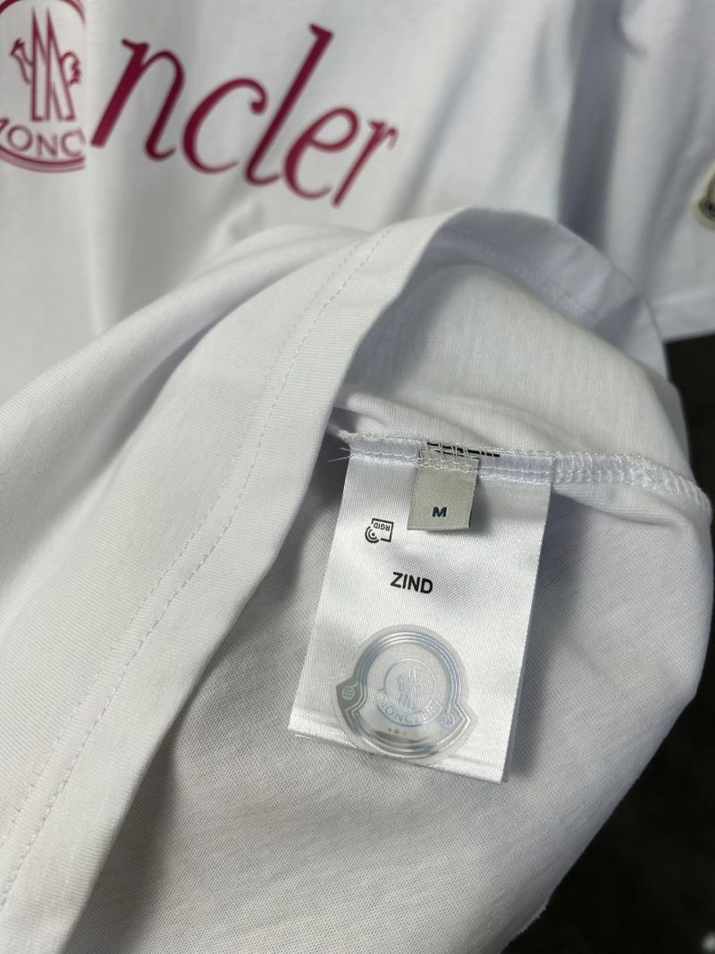 Brand-authenticated Moncler T-Shirts