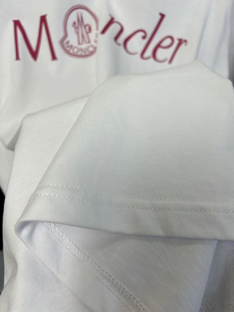 Brand-authenticated Moncler T-Shirts