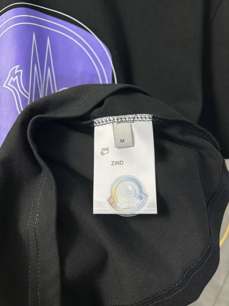 Accurate model Moncler T-Shirts