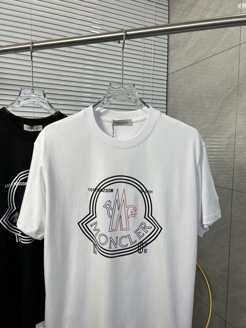 Economical Moncler T-Shirts