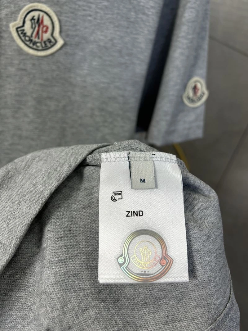 High fidelity Moncler T-Shirts