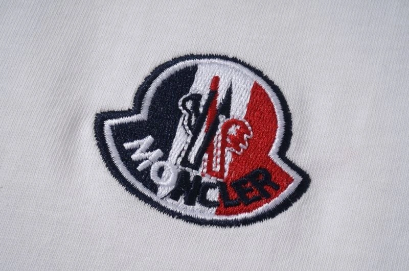 Bargain Moncler T-Shirts