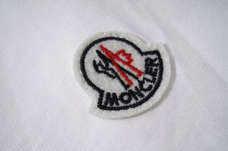 Bargain Moncler T-Shirts