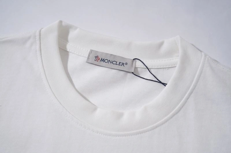 Bargain Moncler T-Shirts